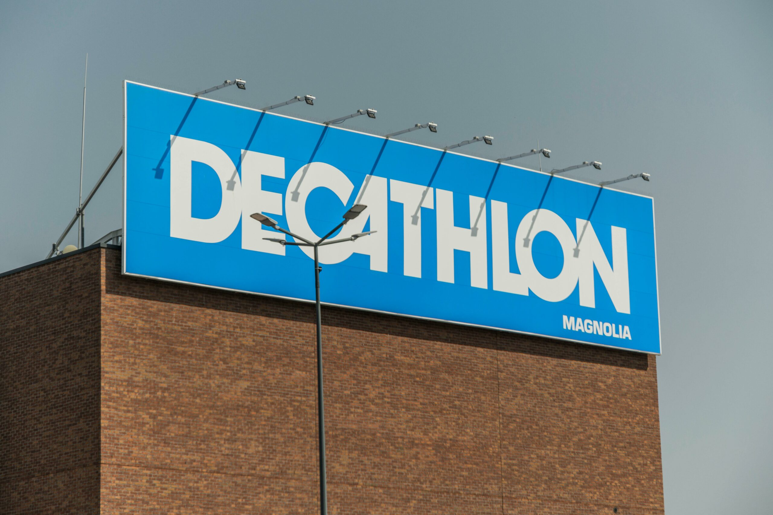 Primo1D Partners with Decathlon to Advance RFID Garment Tracing